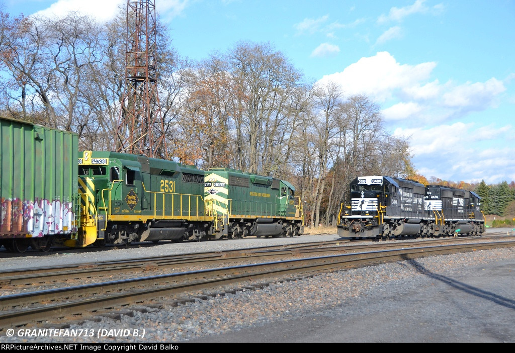 RBMN PISB passes through the NS Taylor Yard